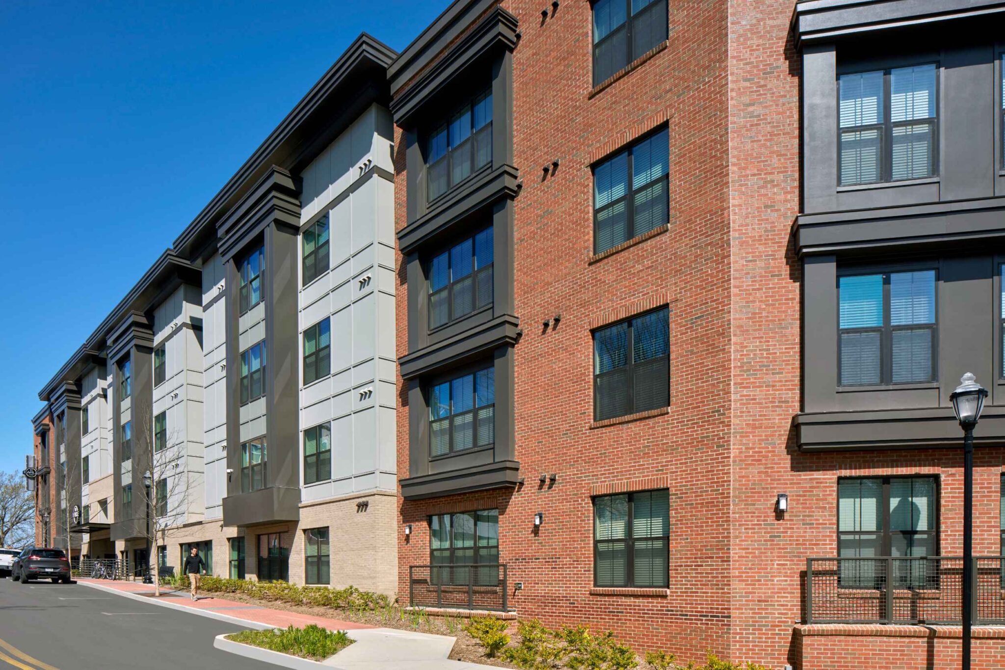 Downtown Clemson Apartments & Student Housing | 114 Earle